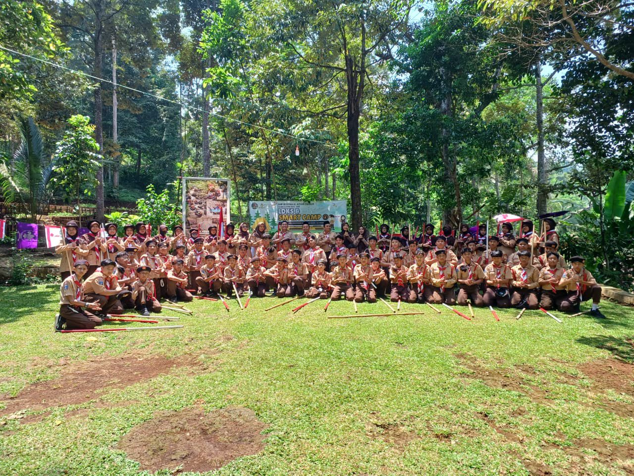 SMP Bosowa Al Azhar Gelar Smartcamp 2025, Bentuk Kepemimpinan dan Kemandirian Siswa di Alam ...